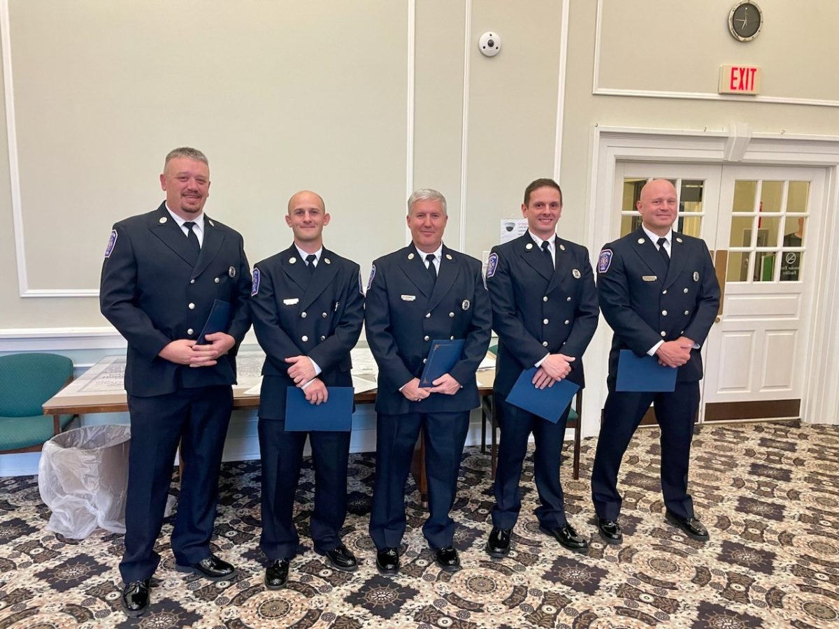 Washington firefighters honored for rescuing woman from fire - Observer ...